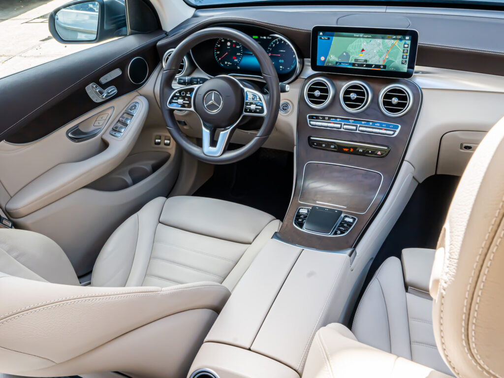 Mercedes-Benz GLE300e AMG Line