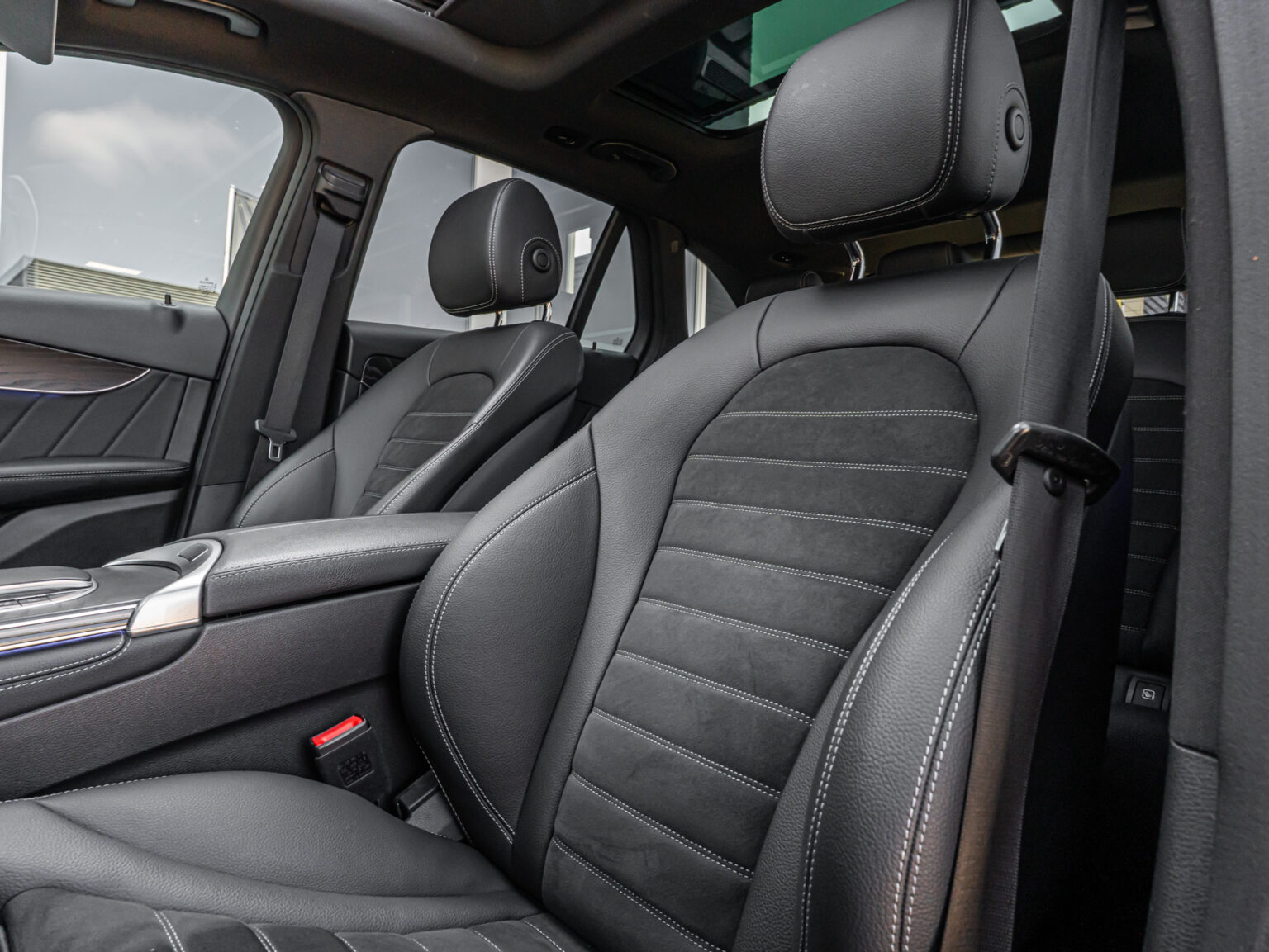 Mercedes-Benz GLE300e AMG Line